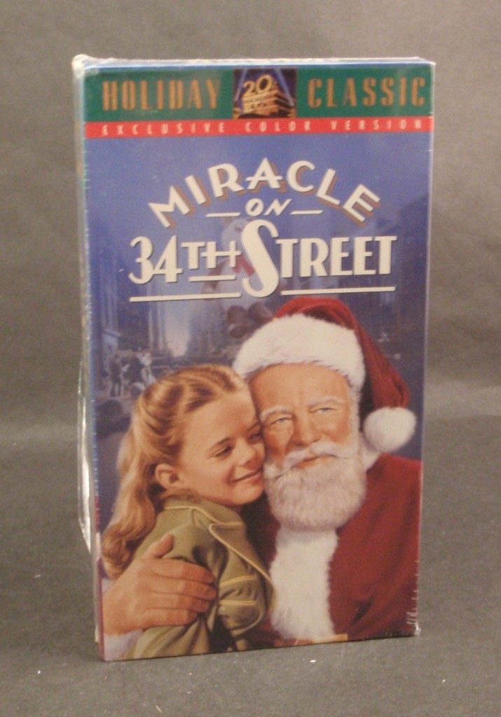 SEALED Miracle on 34th Street (VHS, 1947)