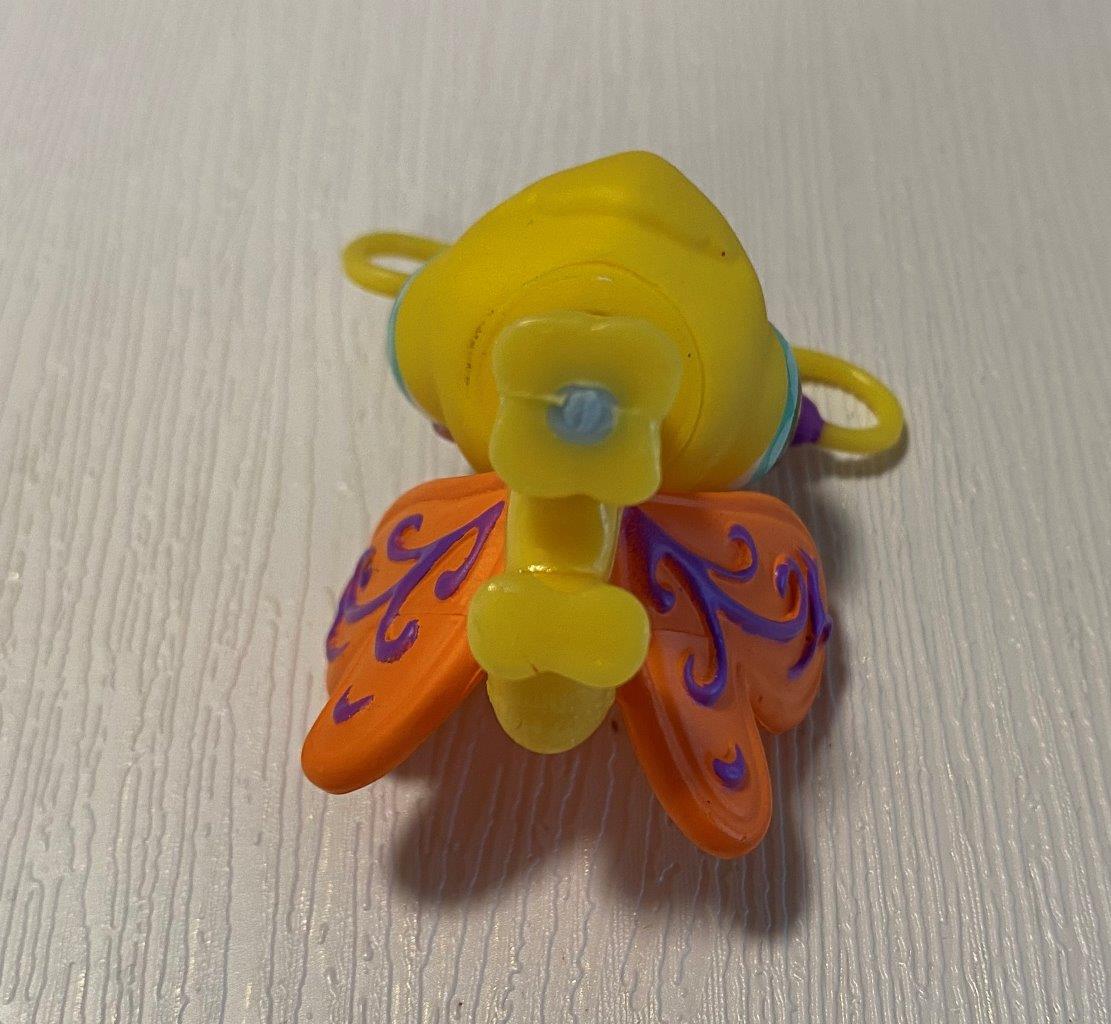 Littlest Pet Shop #497 Butterfly LPS Flower Eyes